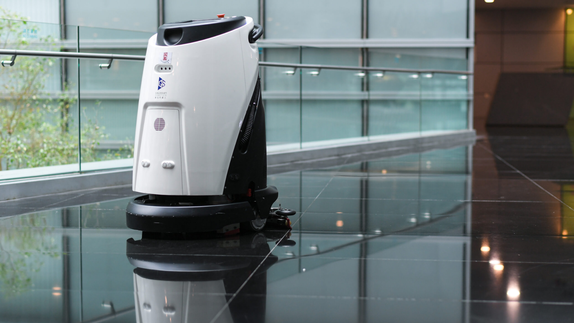 Gaussian Robotics: Autonomous Cleaning Robots | Ecobot Series